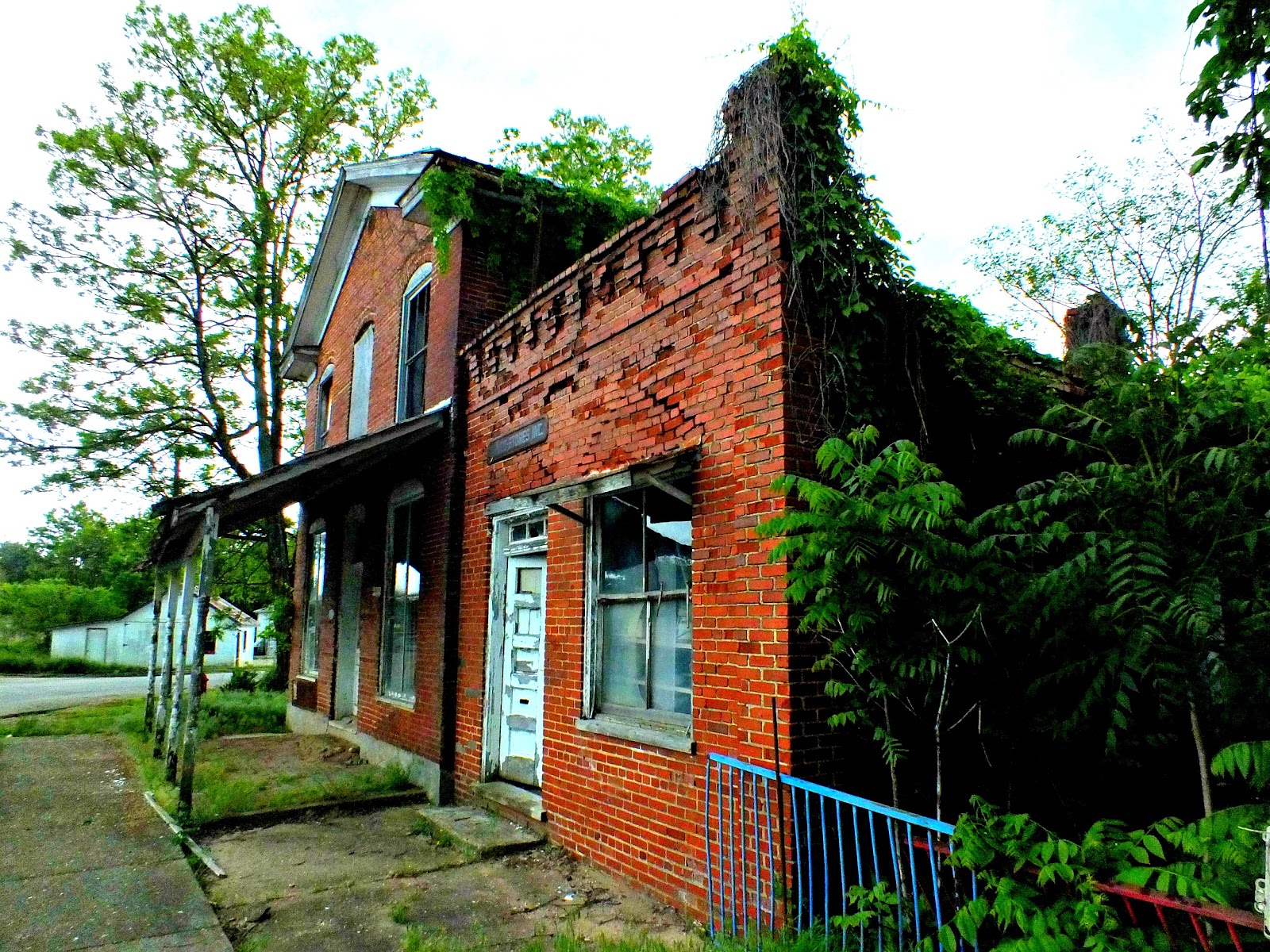Around Roanoke, VA (A Daily Photo Blog): Abandoned Main Street II