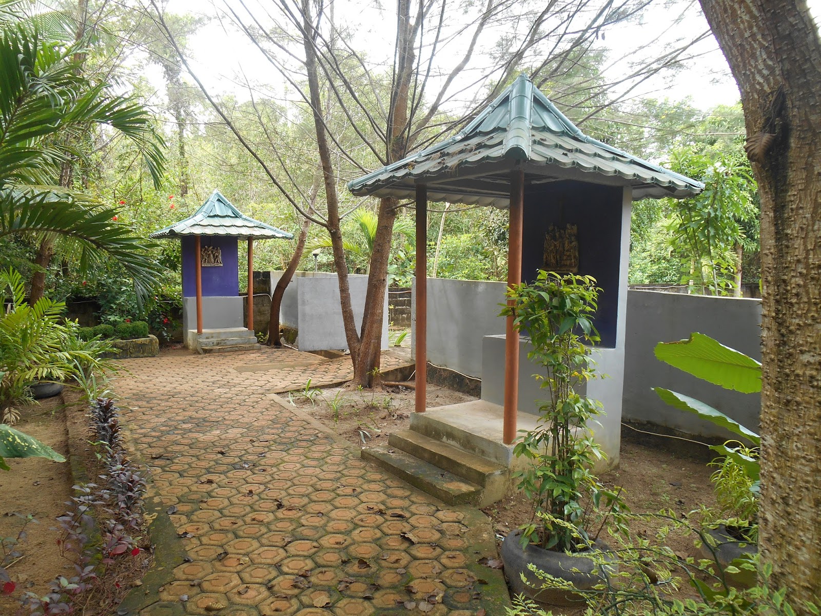 budak bangka: Goa Maria Kanaan - Batu Rusa