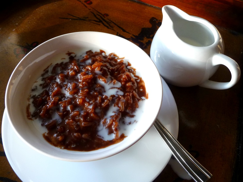 The Red Gingham: Champorado (Chocolate Rice Porridge)