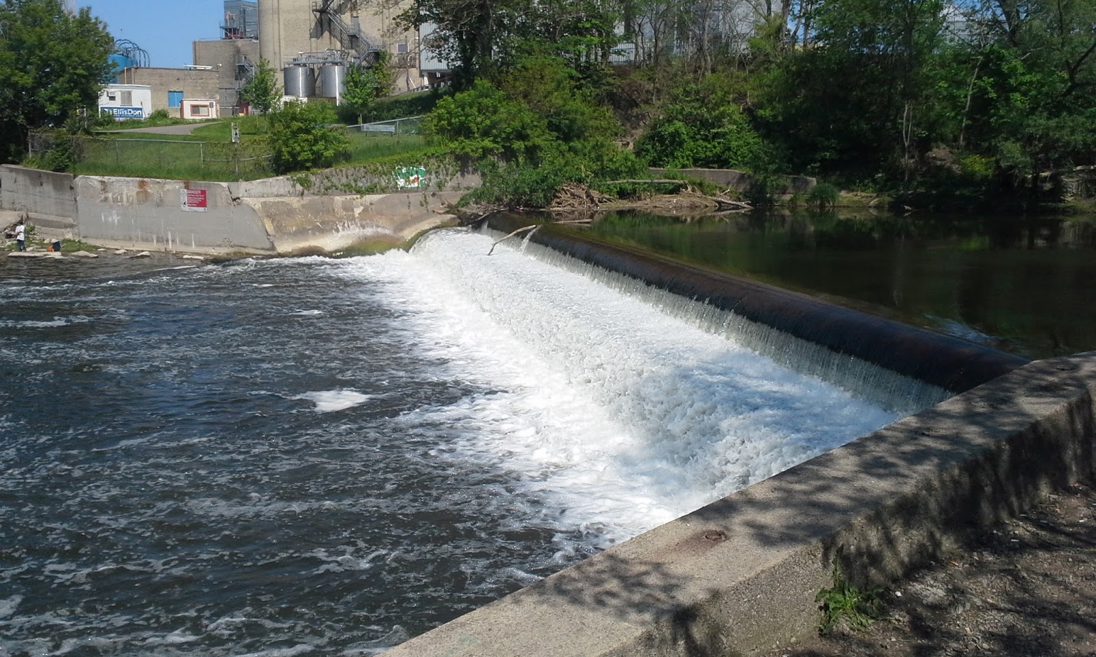 Jenny's London & Southwestern Ontario : Milling Around: The Hunt Mill