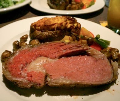 バンクーバーで美味しいステーキoishi The Keg prime rib | Oishi in Canada