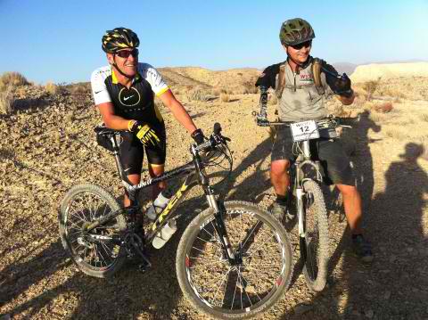 Recovox News: Lance Armstrong and George W. Bush bike with wounded warriors