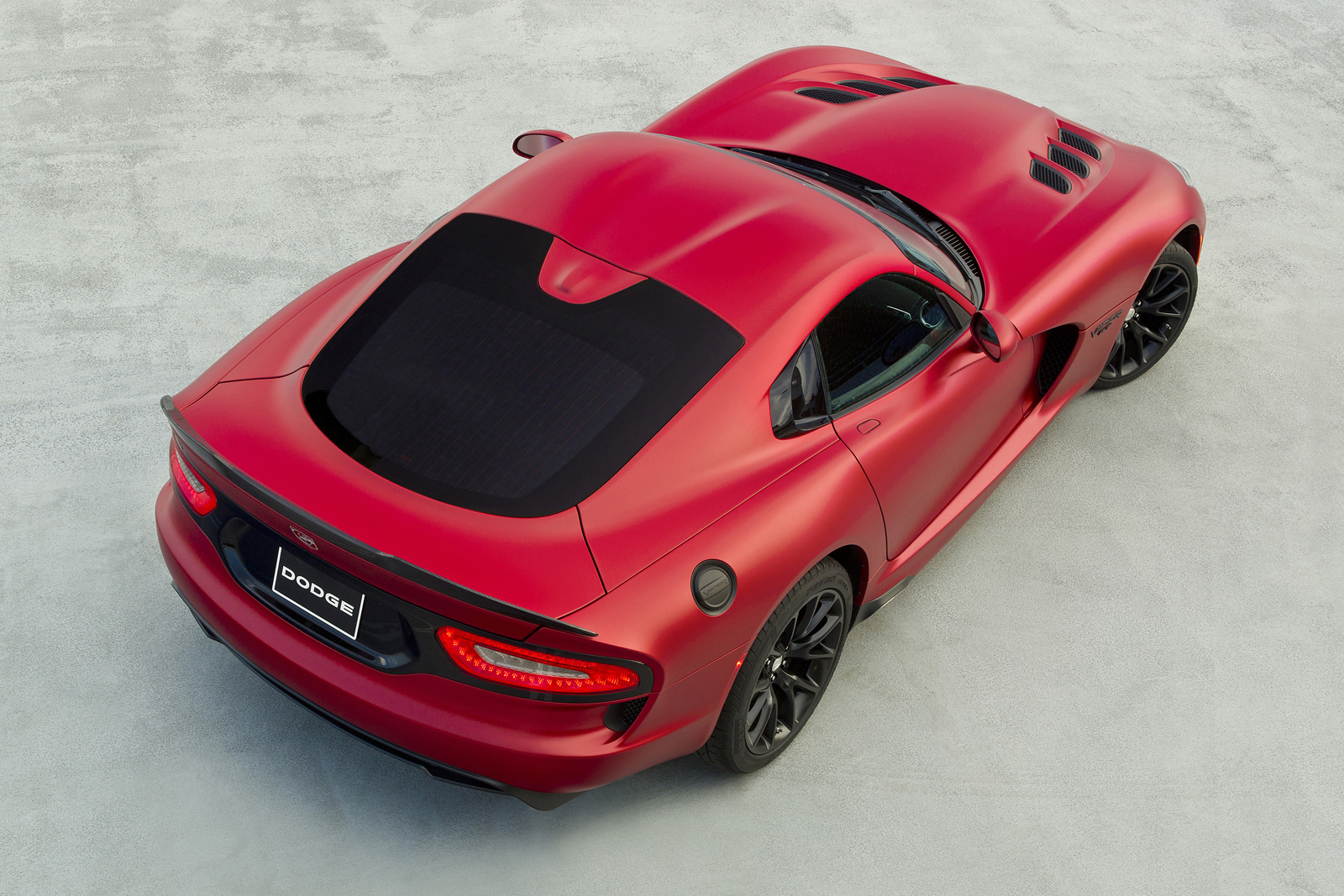 FCA Recalls Two Dodge Vipers. Not Two Thousand, Just Two. - Types cars