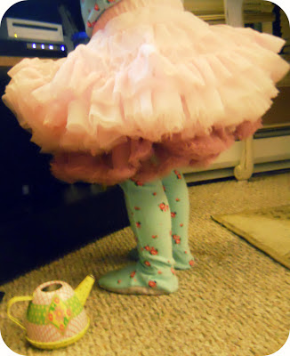 picklebeanbooks: Petticoat Power! - *Day 3*