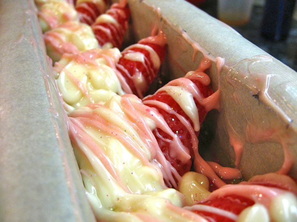 Soap & Restless: The Long Overdue Soap Video - Berry Chocolate