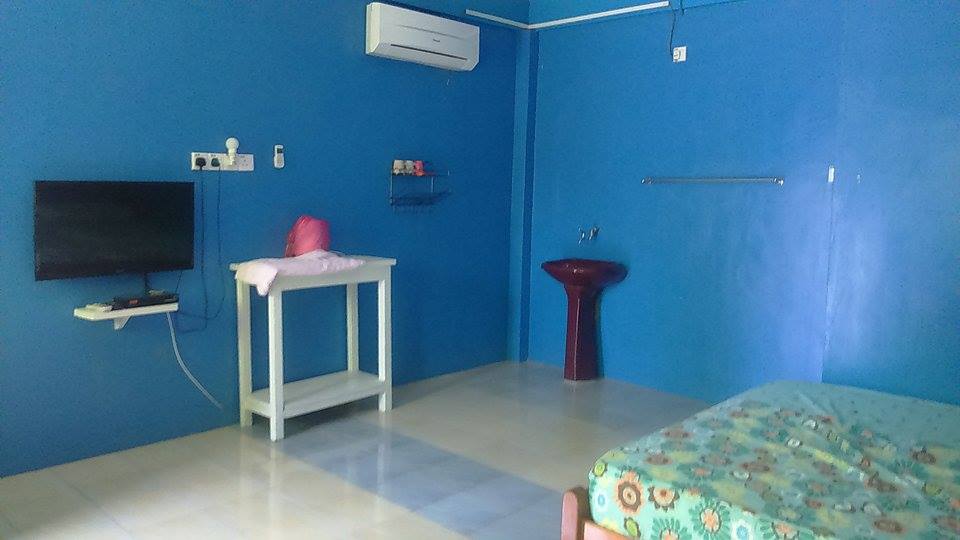 KAMPUNG SAWAH RING: Homestay