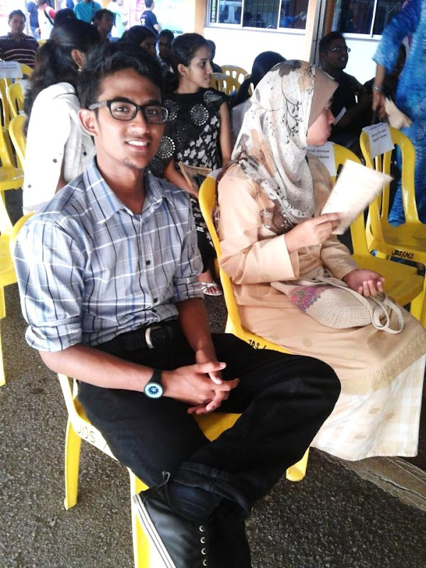 .Monologue.: Majlis Anugerah Kecemerlangan SMK DMS. (DI SEBALIK TABIR)