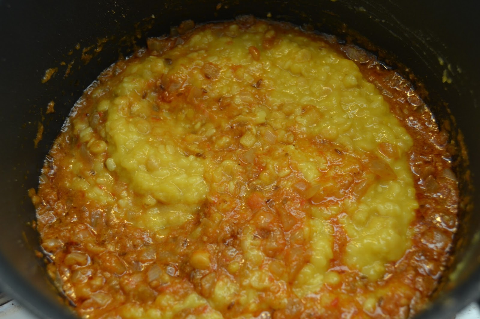 Mangojauhetta: Viiden linssin muhennos - Panchratan daal