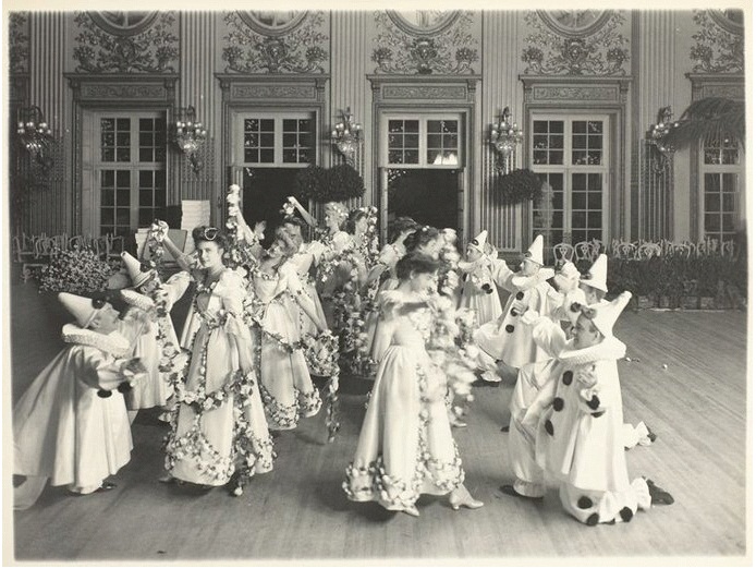 Semióticas: Nadar com o Pierrô