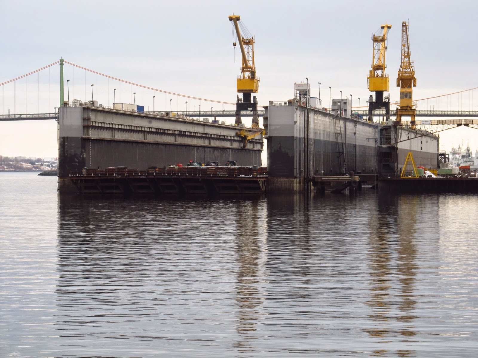 Shipfax: Novadock for the Nackers