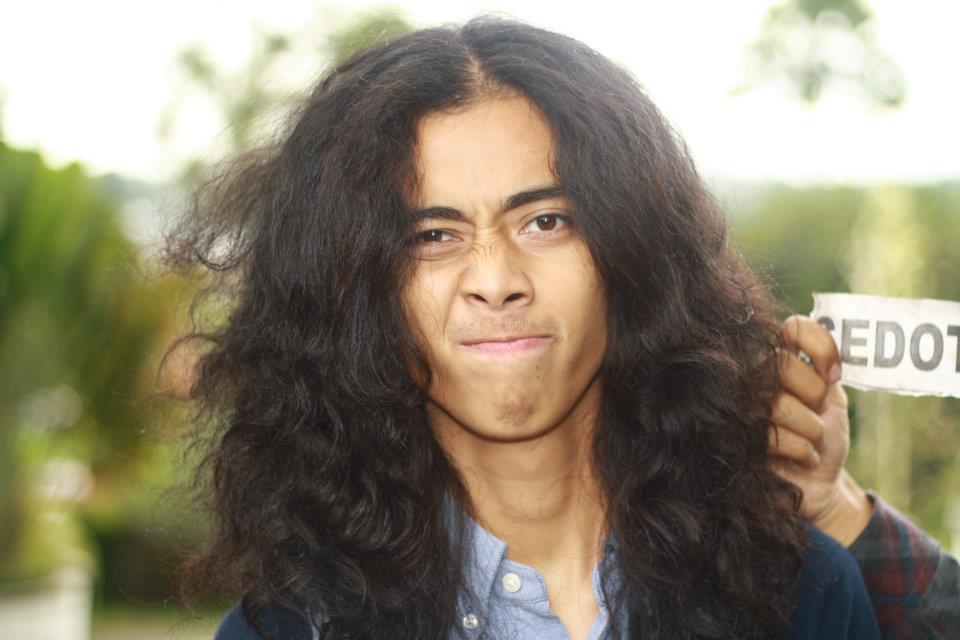 29+ Gaya Rambut Gondrong Jadul, Paling Top!