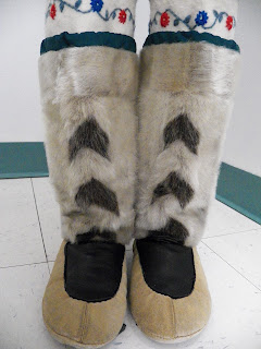 La famille Caron-Larochelle: Lexique Les vêtements Inuit