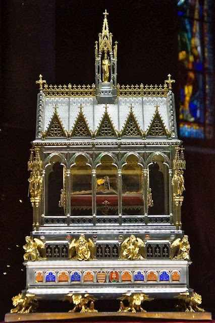 The Holy Right Hand of St. Stephen, King of Hungary |Photoblog On-The-Go