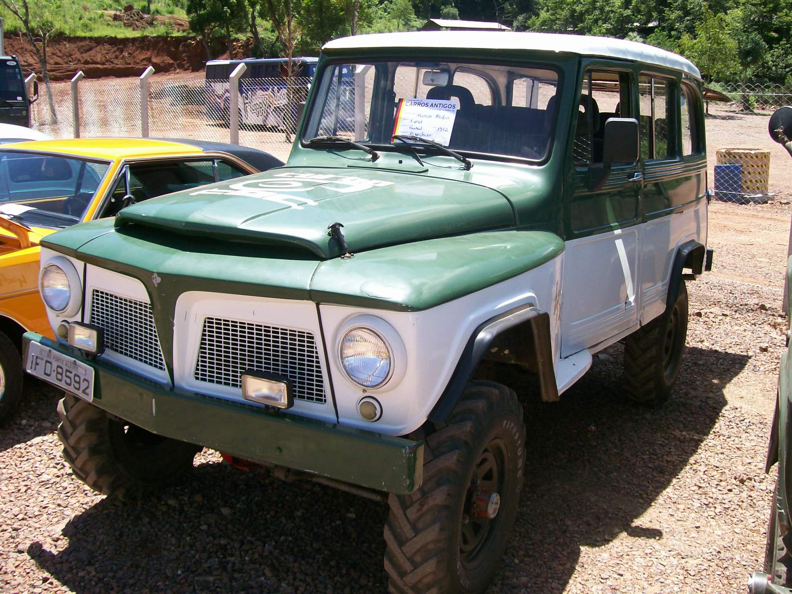 Jeep Guerreiro - Utilitários Willys e a mecanização militar brasileira ...