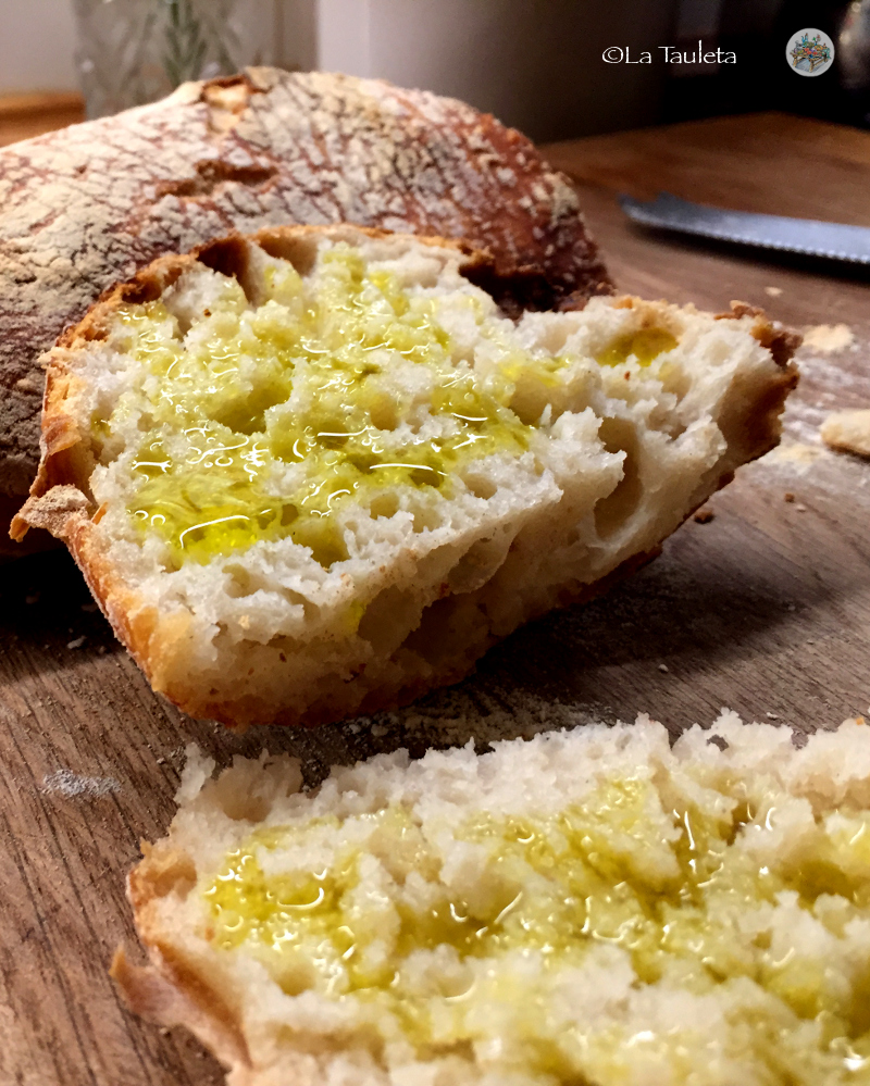 Pan Chapata - Pan sin amasar - Ciabatta - La Tauleta