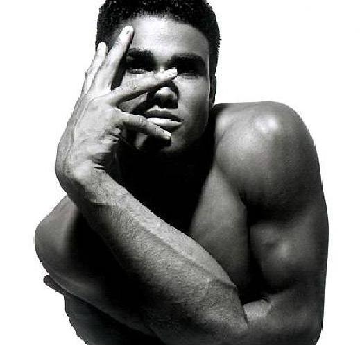 Loving Moore: SHEMAR MOORE Daily Photo 4/27