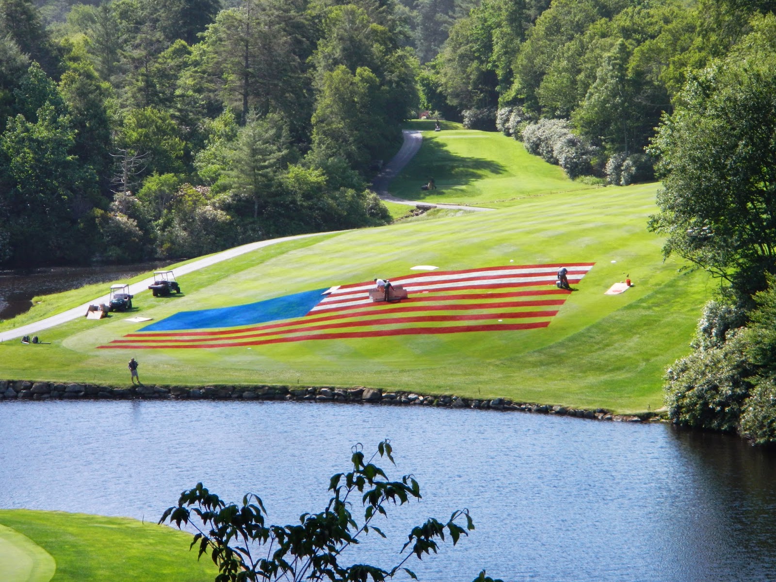 Highlands Falls Country Club Golf Course Maintenance: The American flag ...