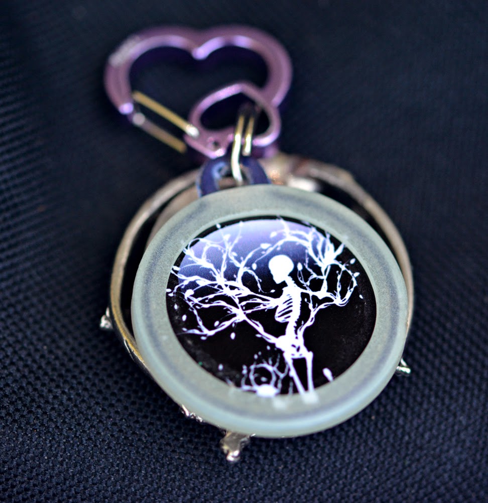 The Dog Geek: Product Review: Dog Tag Art