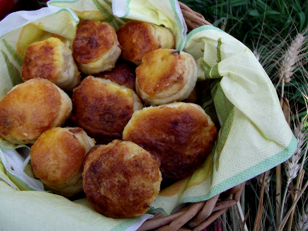 Pogacele cu jumari - CAIETUL CU RETETE