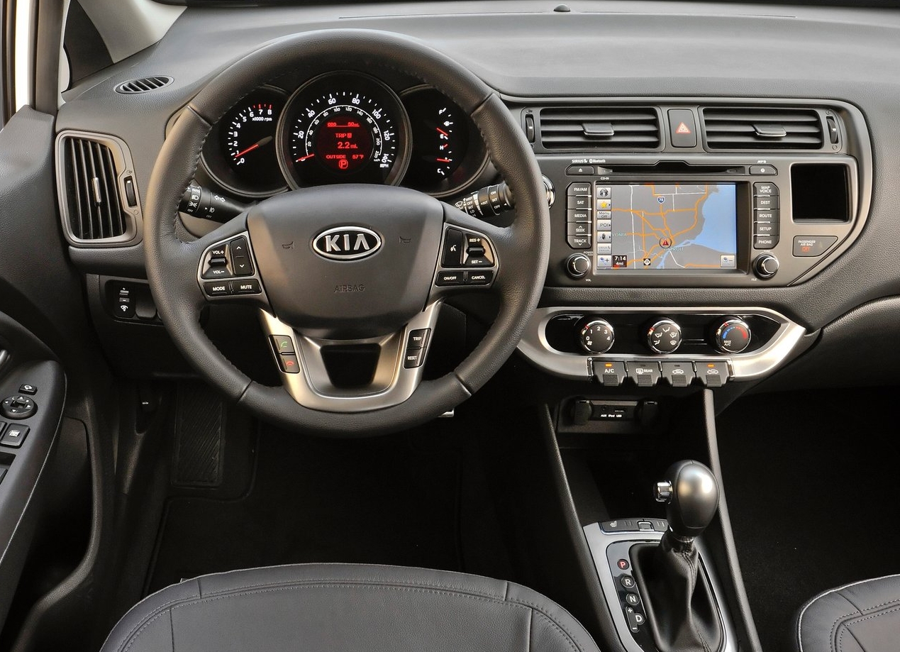 APRESENTAÇÃO: Novo Kia Rio com versão diesel 1.1 - COCKPIT AUTOMÓVEL
