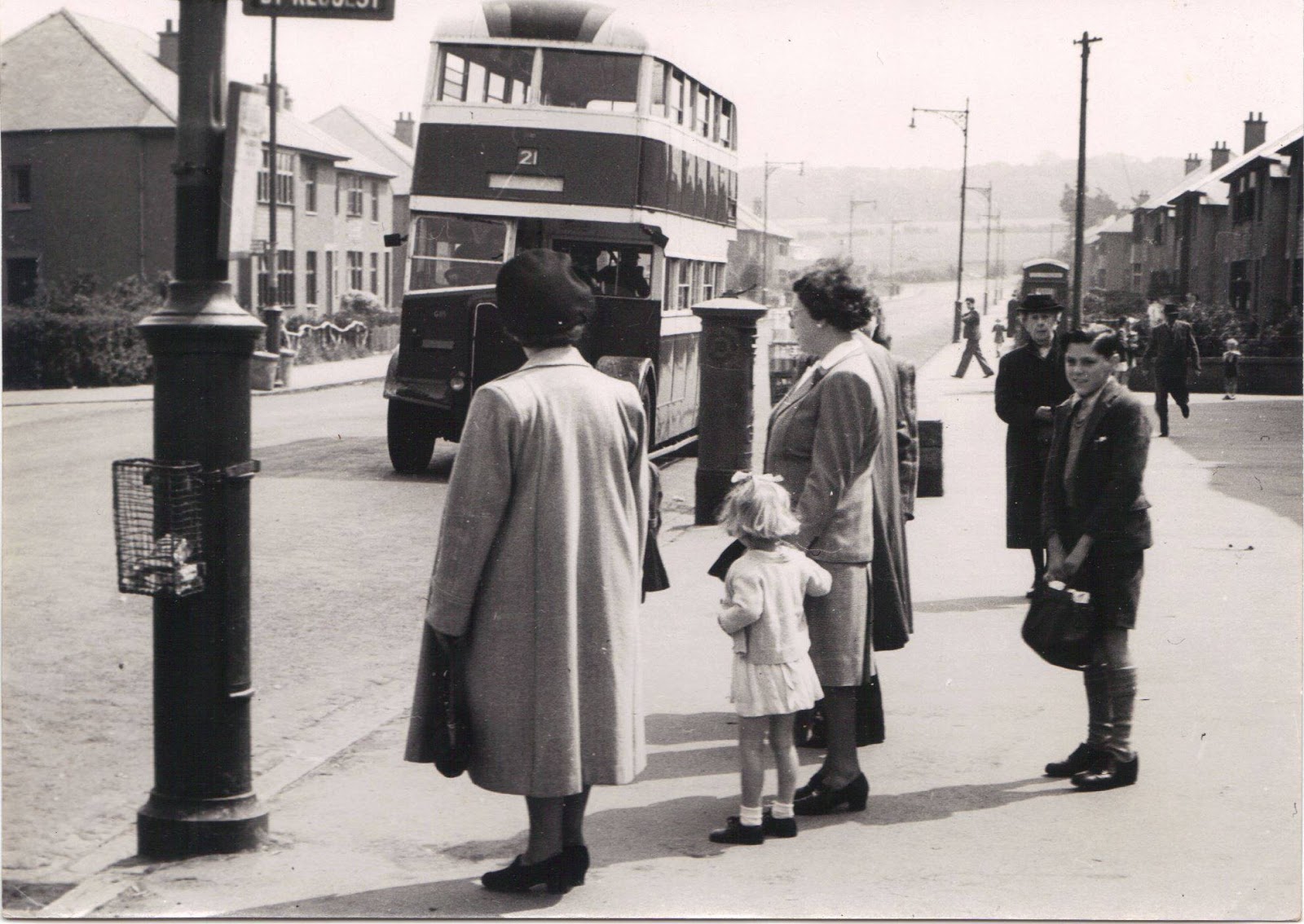 6 Oxgangs Avenue 1958-1972 'The Stair' incorporating Oxgangs - A ...