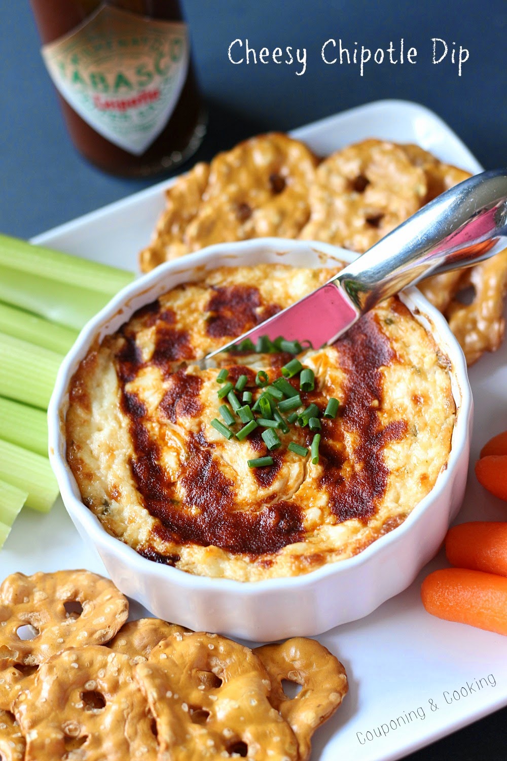 Tobins' Tastes: Cheesy Chipotle Dip {The Perfect Holiday Party Recipe}
