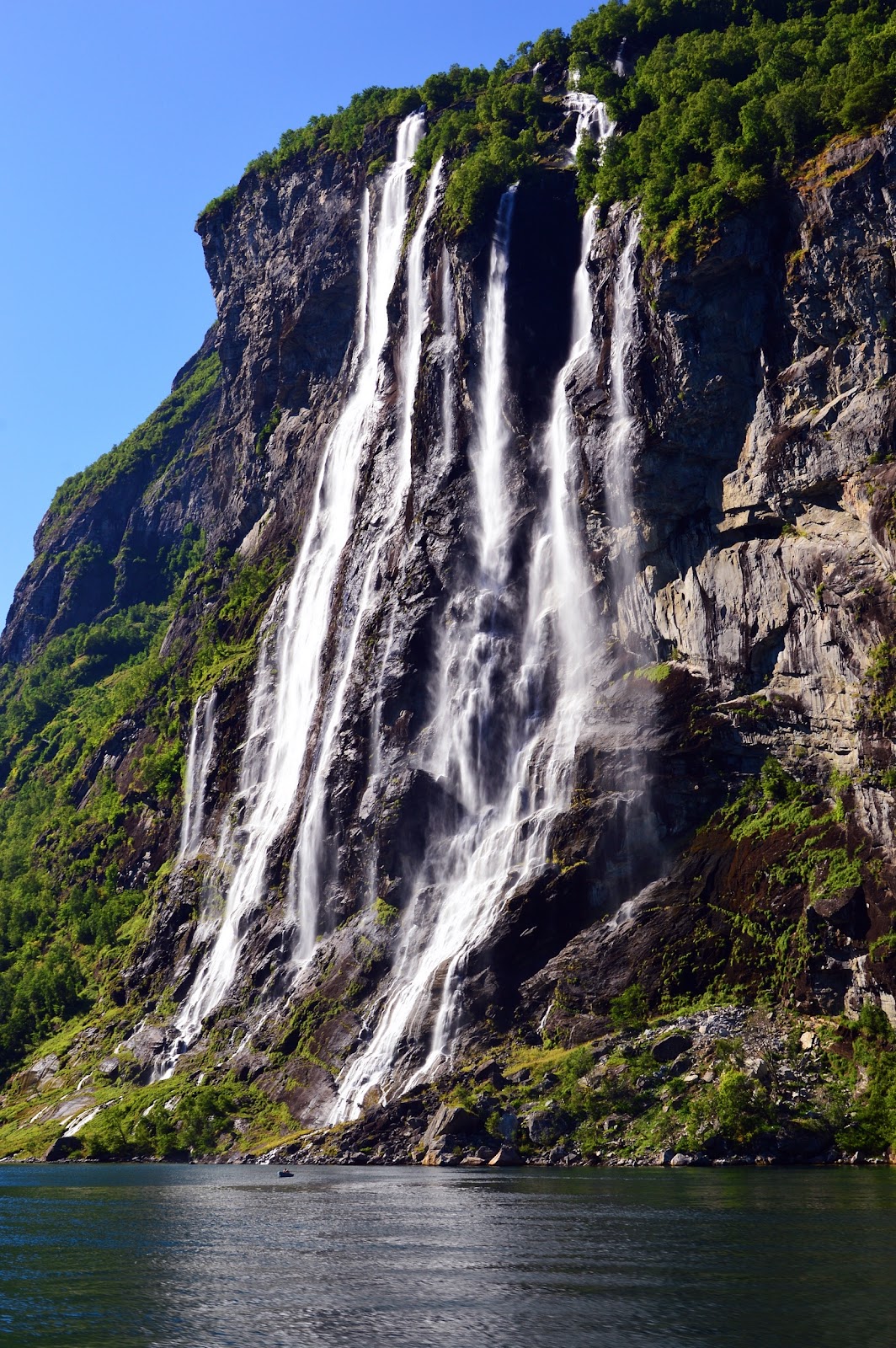 Daniela: 17-22 august 2015 - NORVEGIA (II) - fiordul GEIRANGER și ...