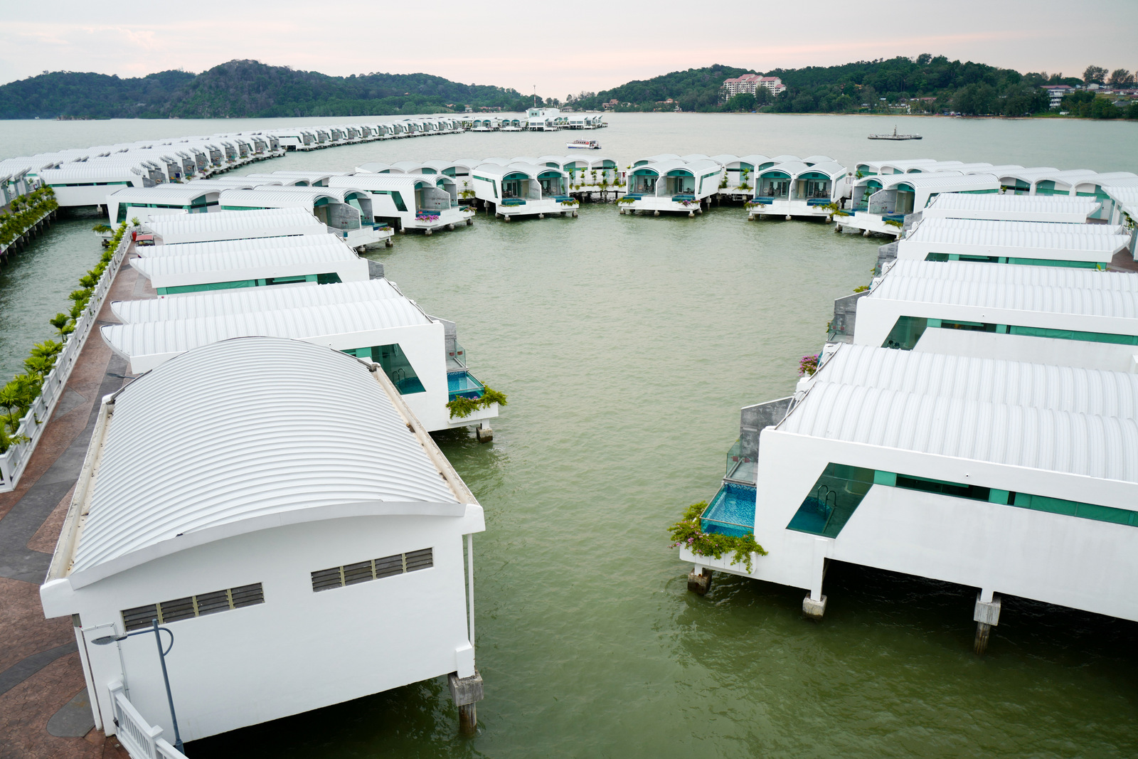 Eat Drink KL | Lighthouse Bar @ Lexis Hibiscus Port Dickson