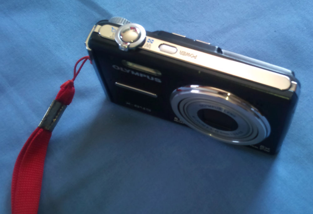 Blog Bazar dos Usados e NOVOS também: Camera Digital Olympus 8 ...