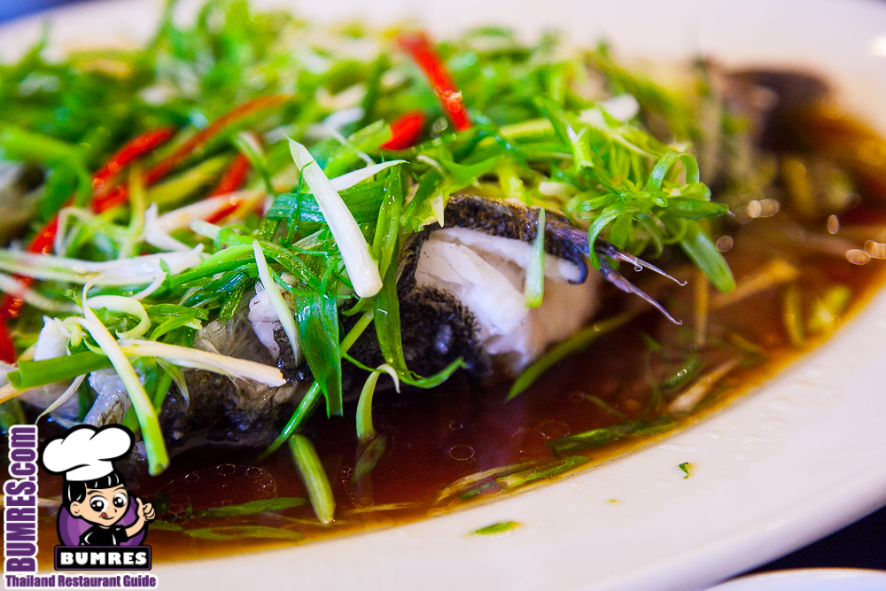 Restaurant Review - Bangkok (mostly) - All Around The World!: Jin Mun ...