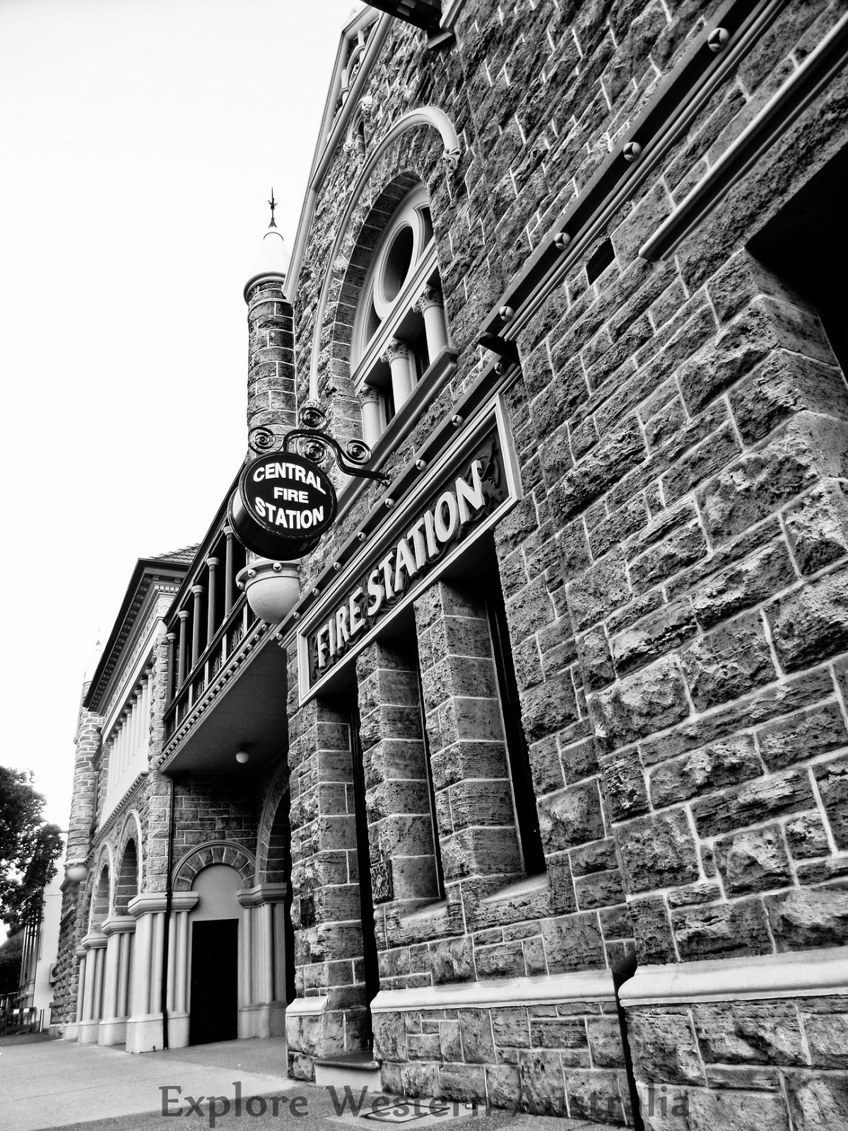 Explore Western Australia: Old Perth Fire Station