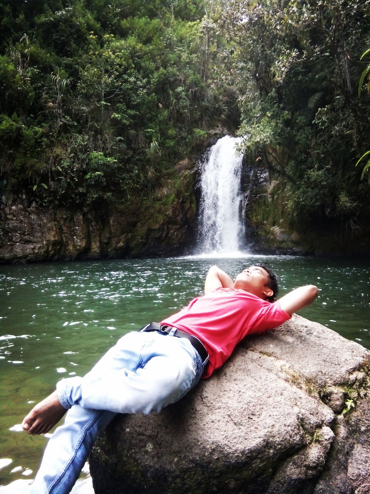 Sarambu Sikore Kecamatan Rantekarua(Trans Awan)