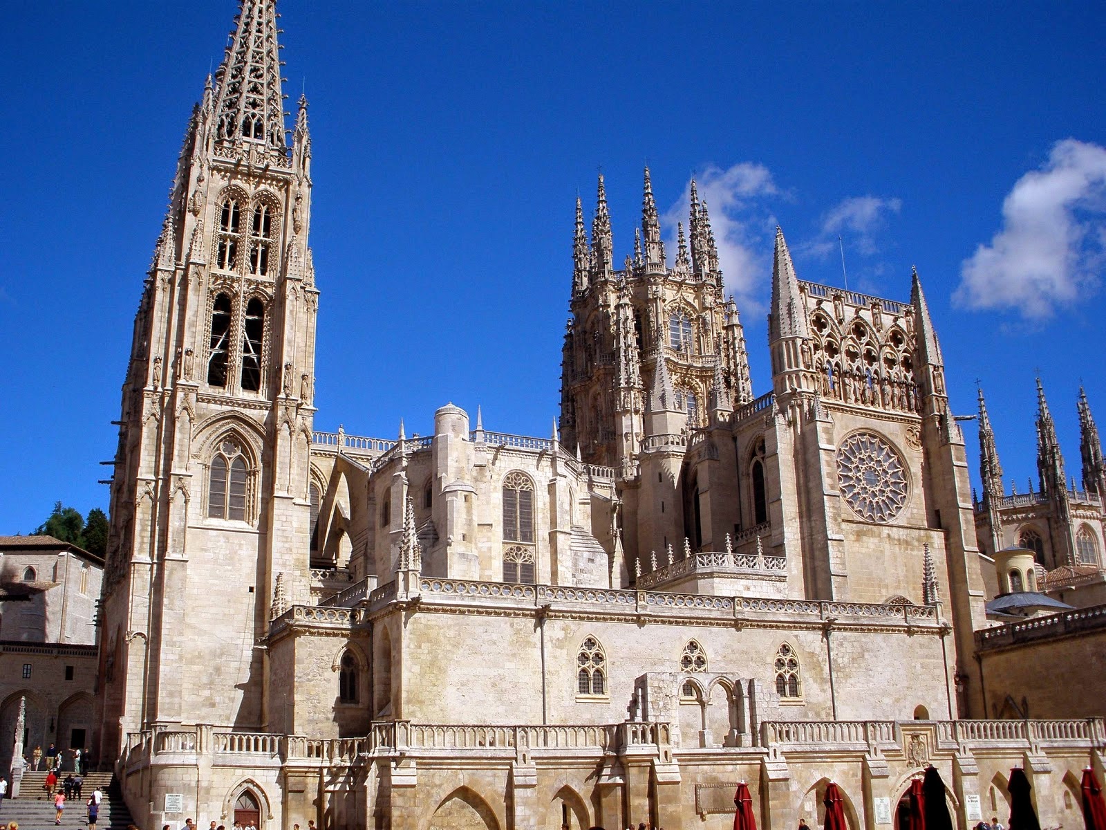 Viajero Turismo: El casco histórico de Burgos ¿aun no lo conoces?
