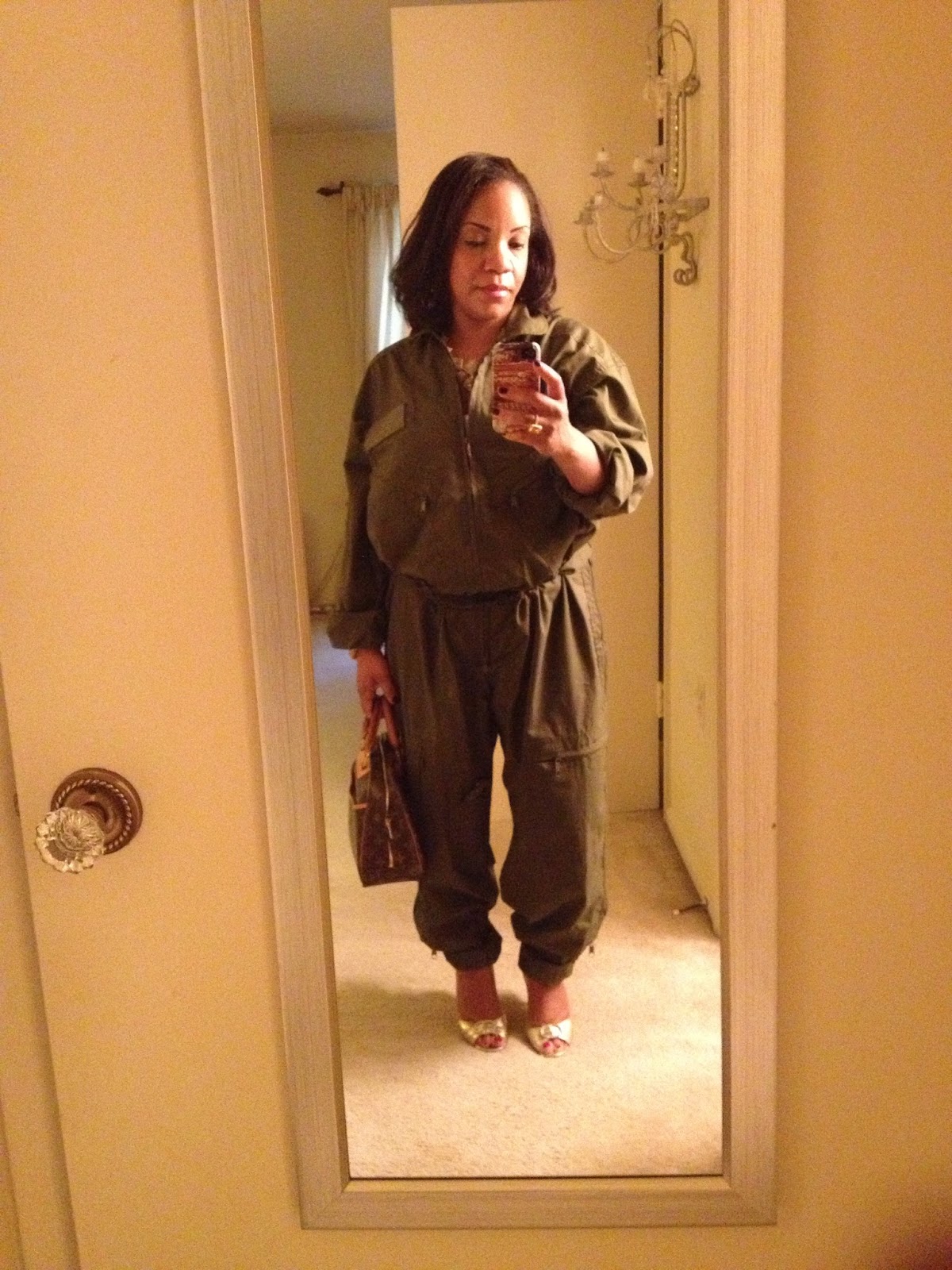 Luxury Refugee: Project Defiance - Outfit #7 DANGER ZONE