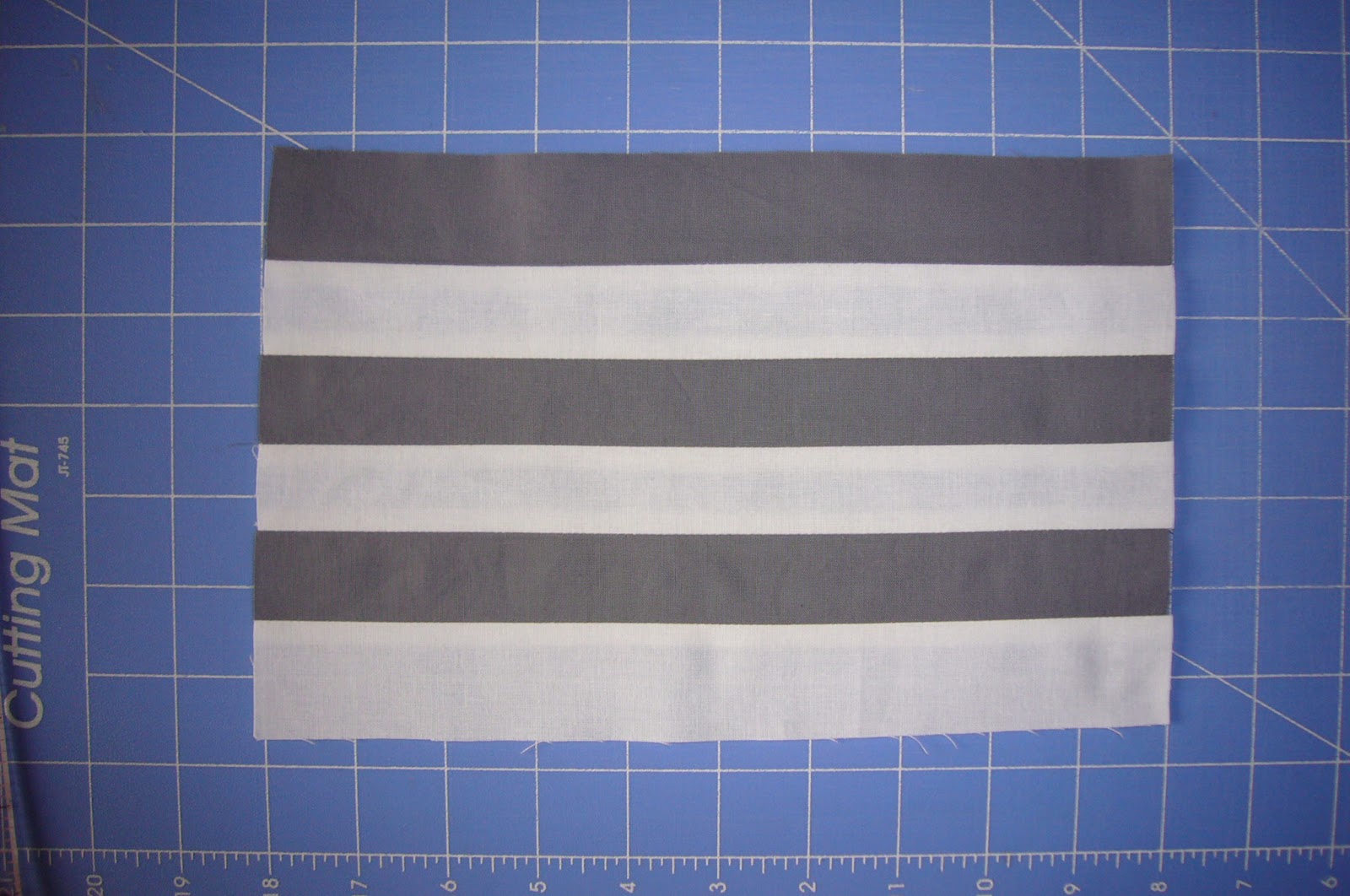 3patchcrafts: Highway table runner tutorial