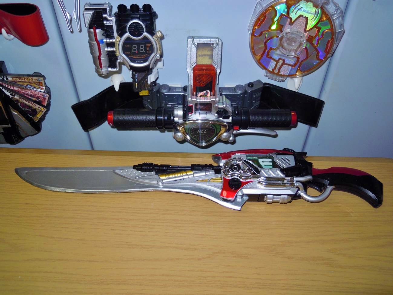 Kamen Rider Fever ... For Now: DX Engine Blade Modifications