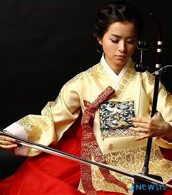 Ureuk World Music House: Day 37 ~ Korea Week ~ HAEGEUM