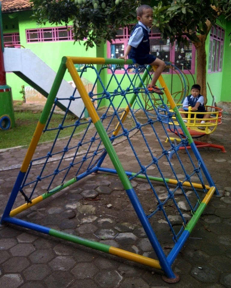 BINTANG KECIL PUSAT MAINAN TK DAN PAUD: JARING PANJAT UKURAN PANJANG 1 ...