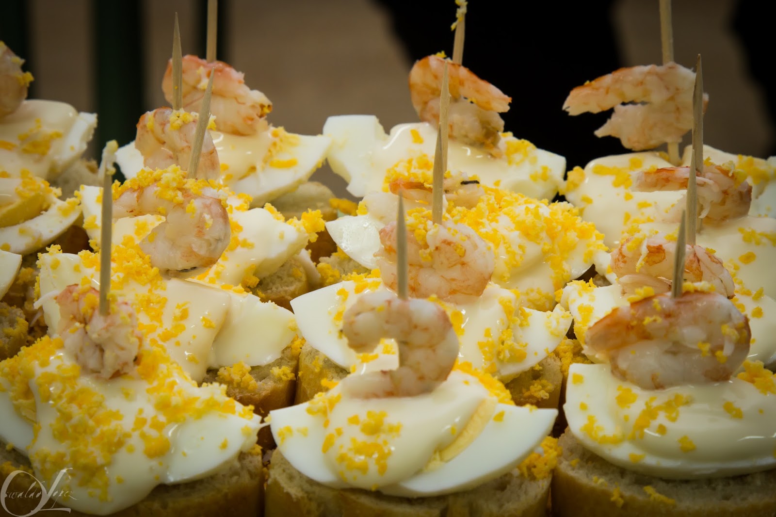 LA COCINA PARA TI: Pincho de huevo con gamba