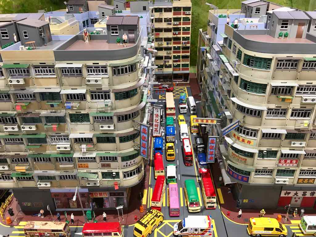 Musings on Life in Hong Kong: Miniature Hong Kong models