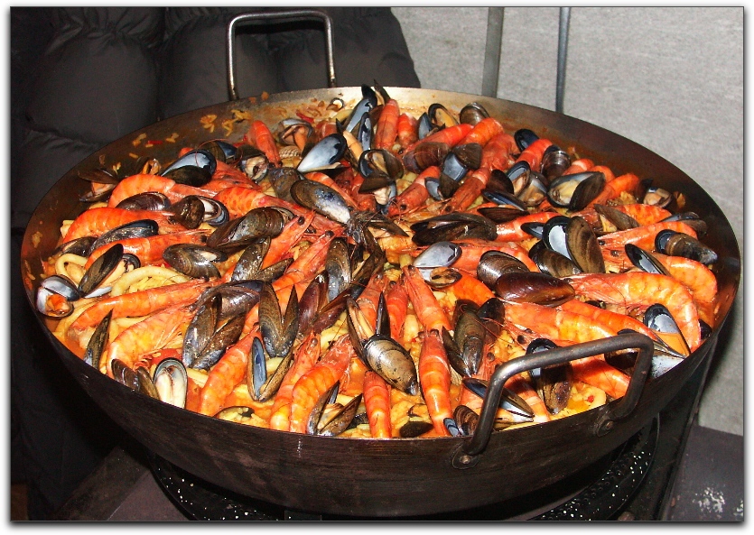 Chef Eduardo Remusat: PAELLA