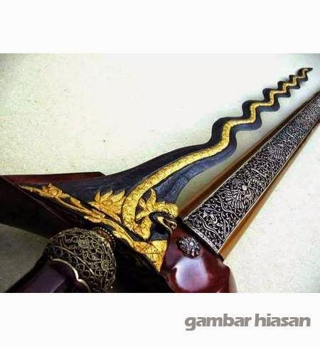 KEHIDUPAN::..: KERIS TAMING SARI