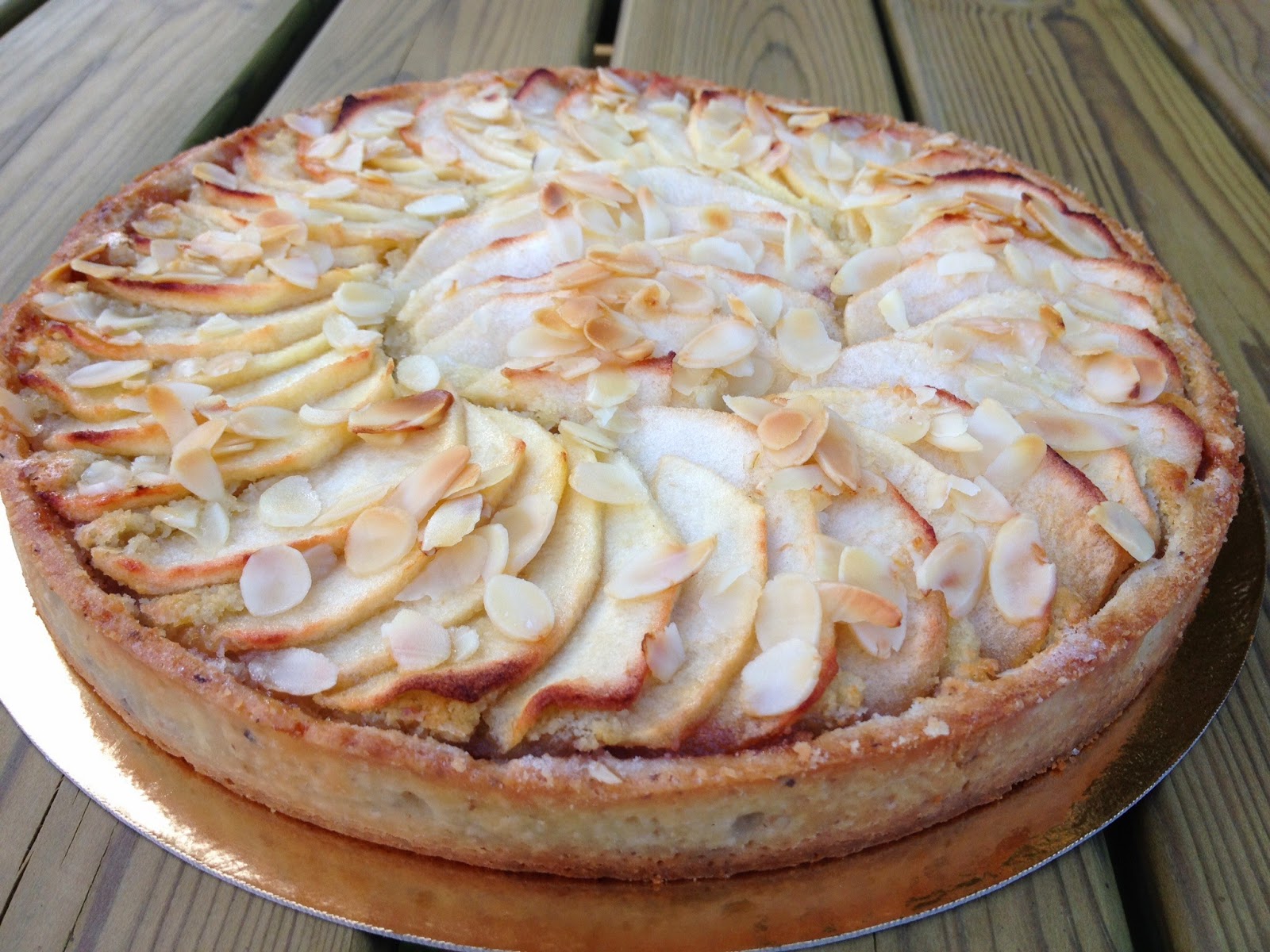 Tarte aux pommes et amandes à ma façon - En-K de gourmandises