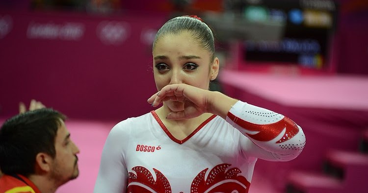 Aliya Mustafina Wins Gold Uneven Bars Alya Mustafina Oficciel