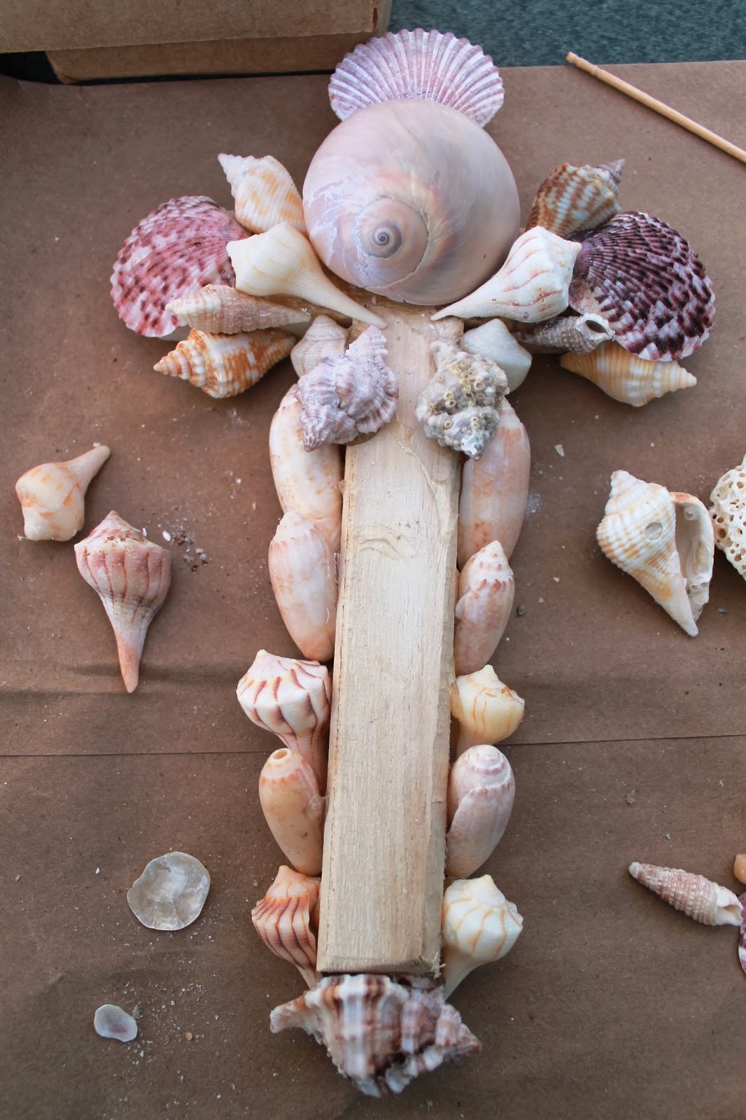 Connecting Pieces: Shell Art - Crosses