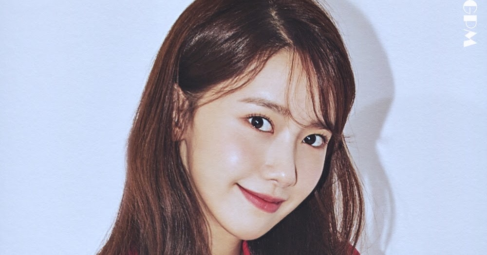 YOONA. Girls' Generation-Oh!GG 2019 SEASON'S GREETINGS - Desk Calendar ...
