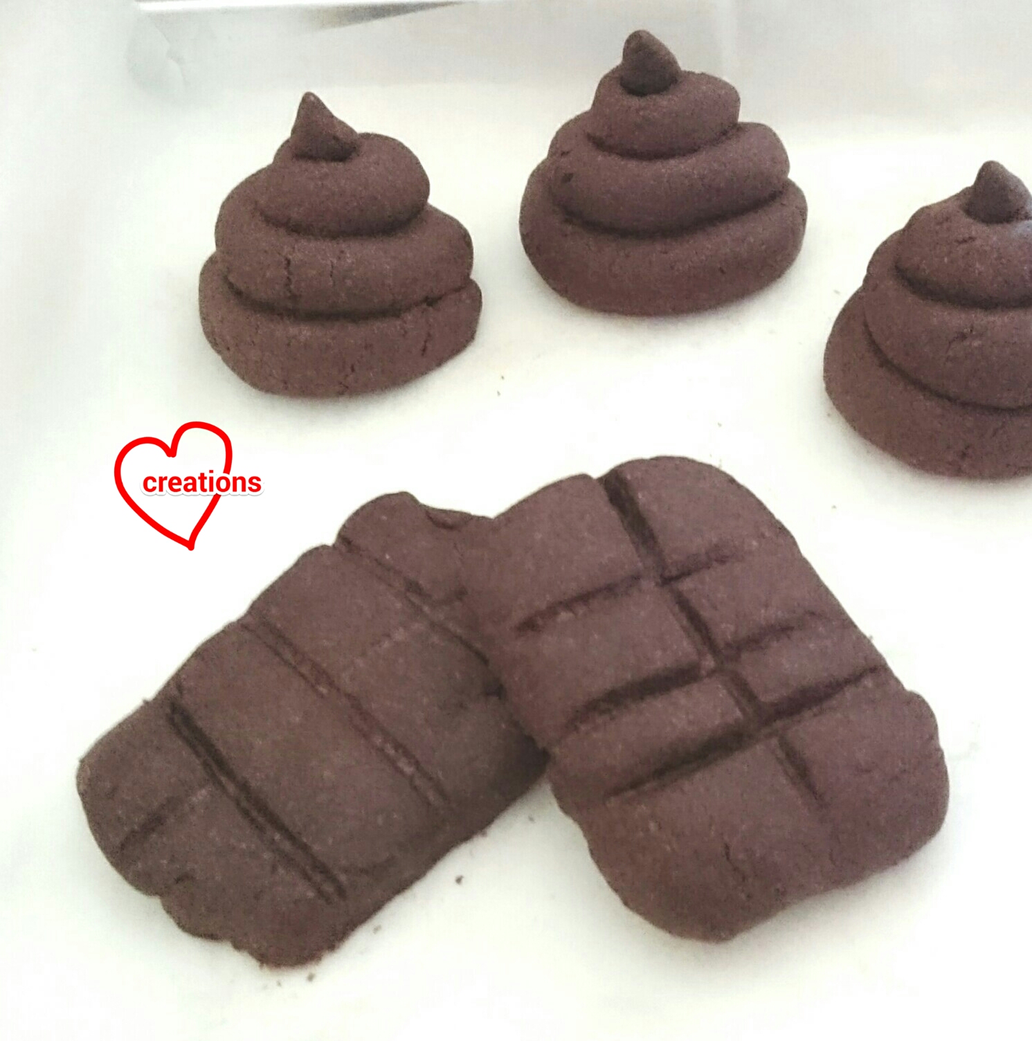 Loving Creations for You: 'Smiley Poo' Chocolate German Cookies