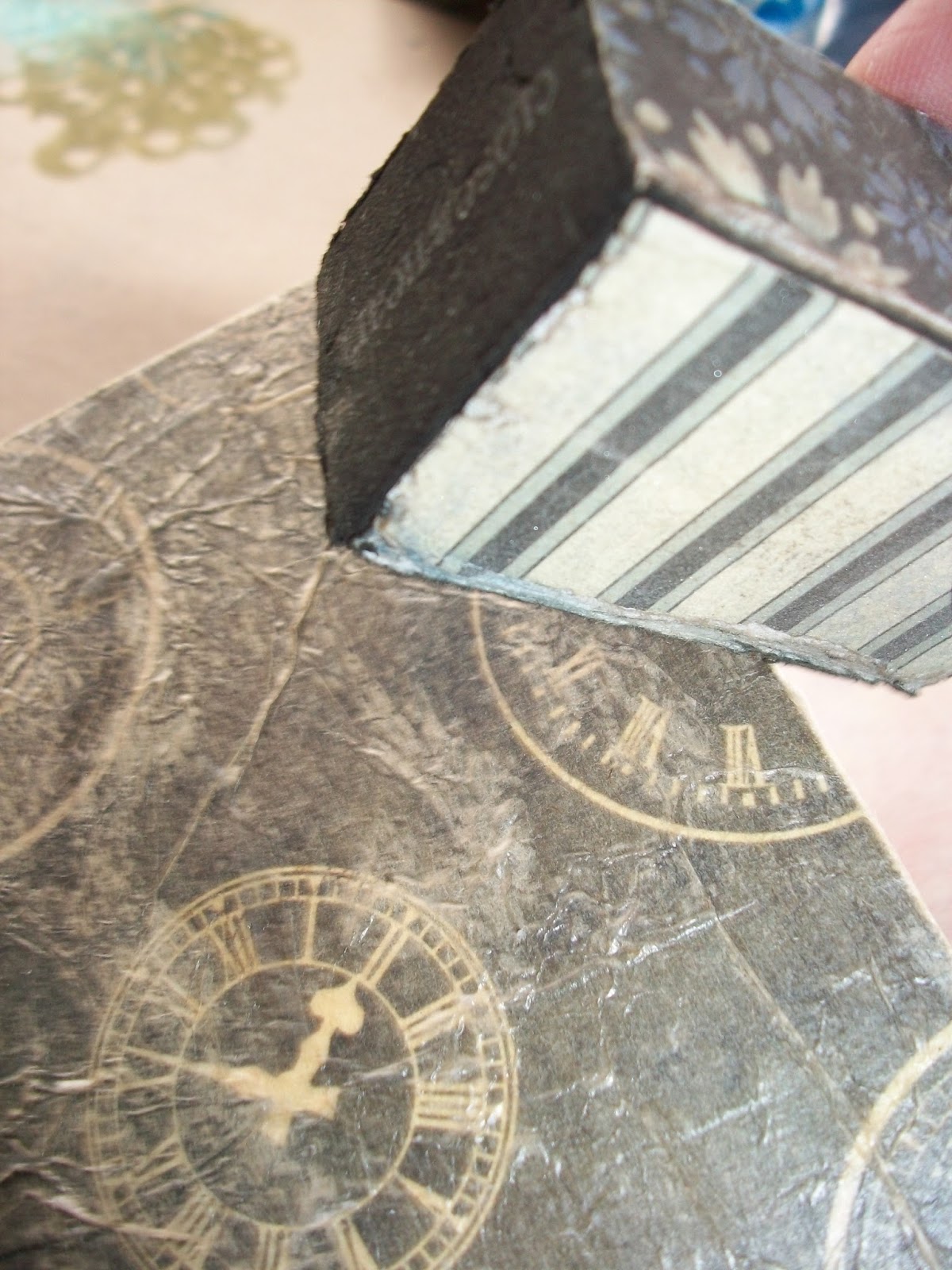 Marion Smith Designs: Jumbo Tag Tutorial