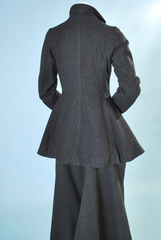 All The Pretty Dresses: Victorian Riding Habit!