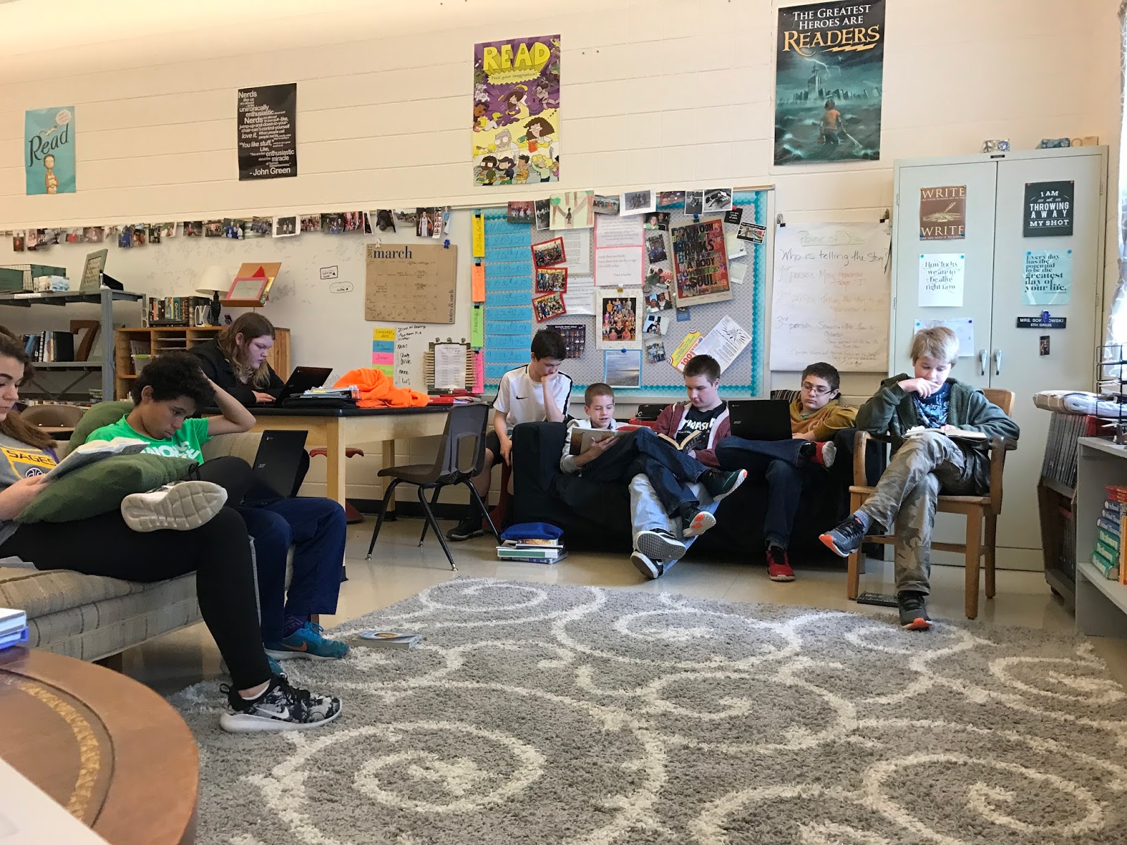 katherine sokolowski: Flexible Seating in the Middle School Classroom